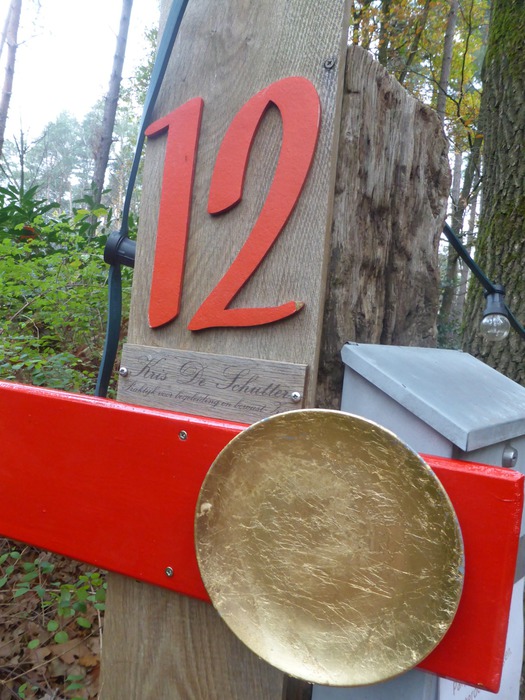 Contact :: kris de schutter